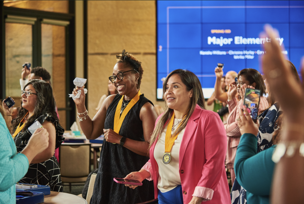 Moody Grant Recipient: The Holdsworth Center - Moody Foundation